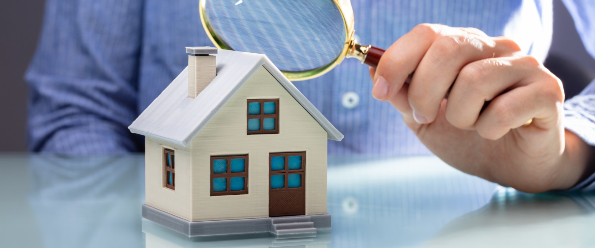 What is a Canadian Home Inspection and How to Find a Qualified Inspector